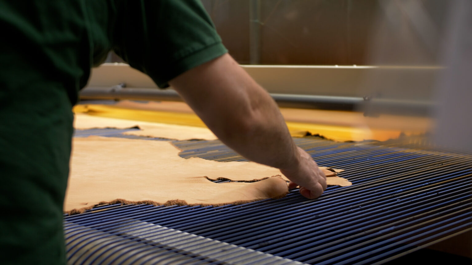 About us - Rompa Leather